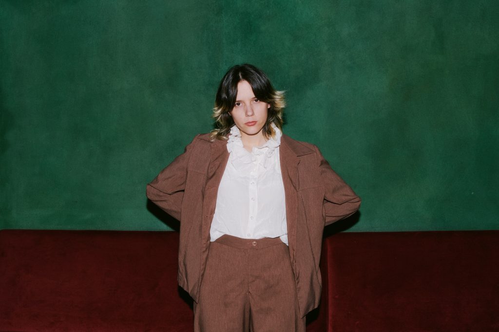 ANNA ERHARD – This Is Now Agency